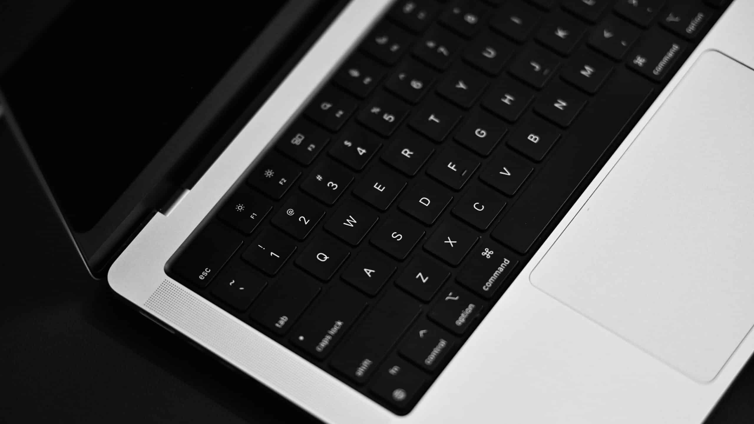 Wat zijn de verschillen tussen QWERTY NL en QWERTY US - Mac voor minder